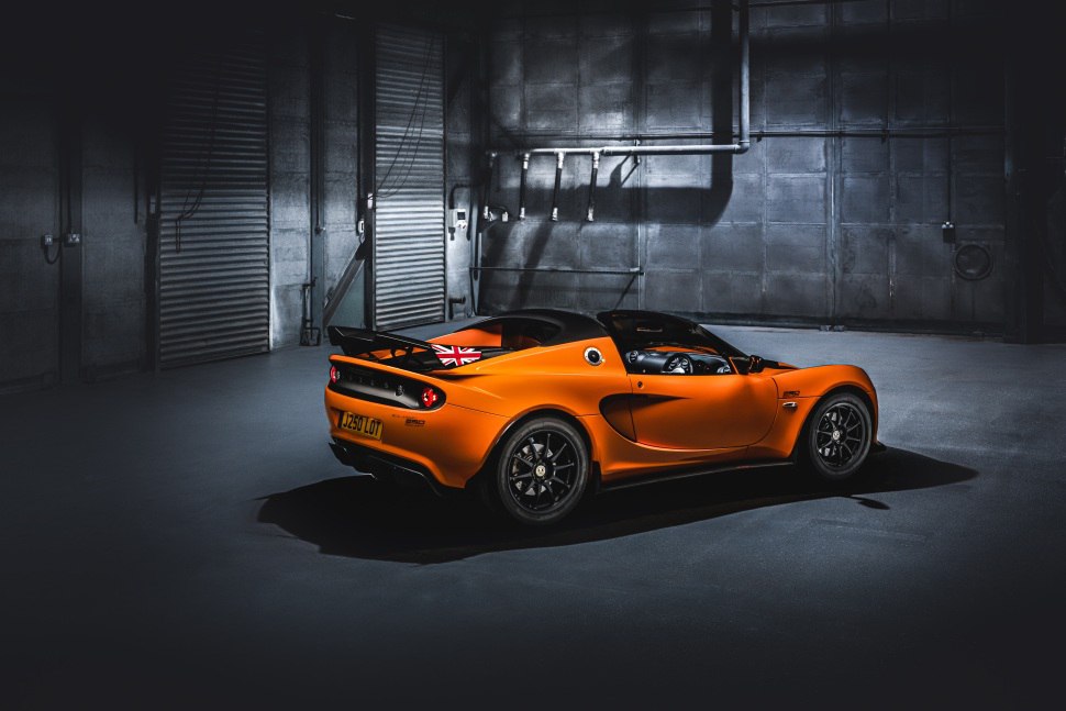 Lotus Elise technical specifications and fuel economy